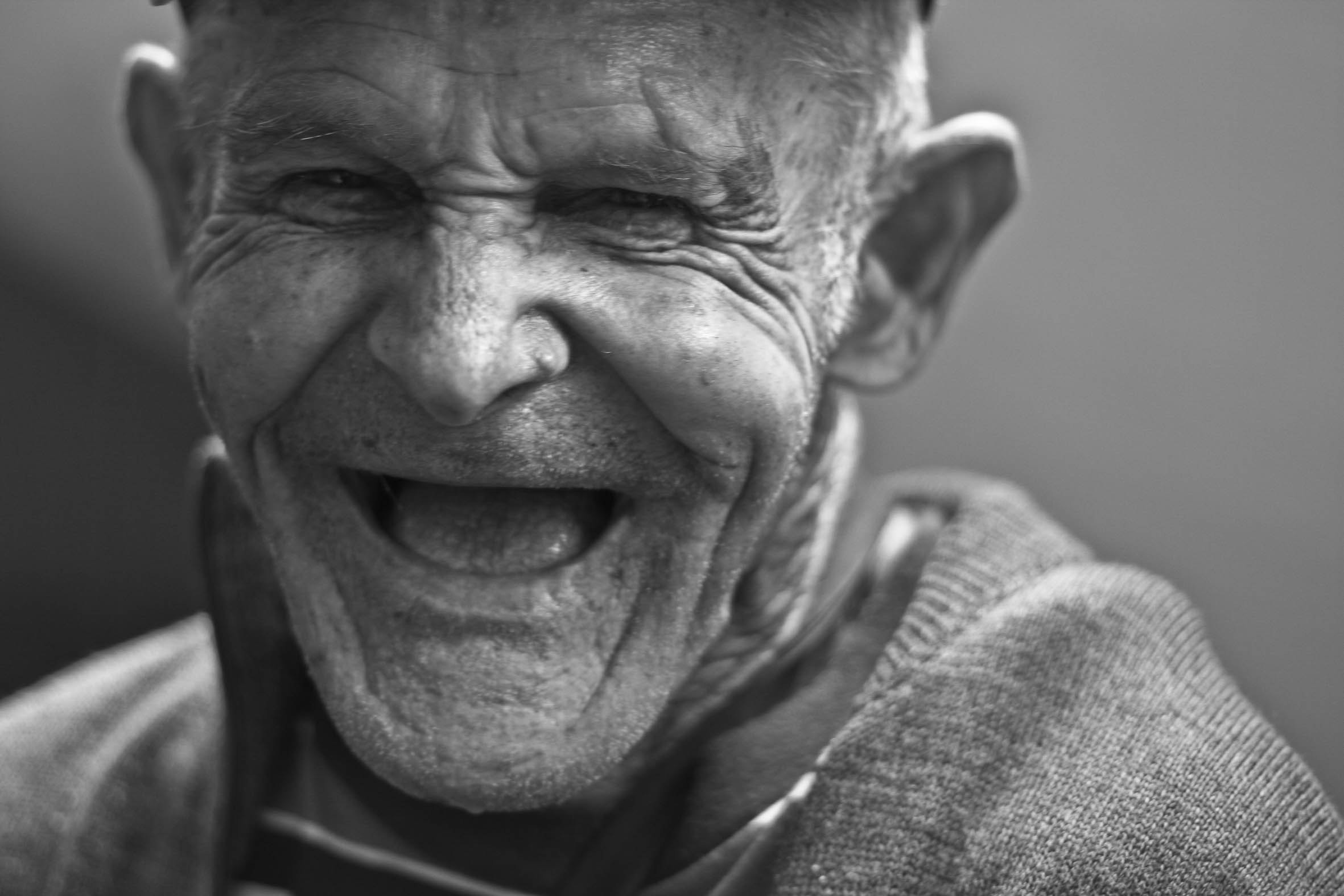 Warum wir mehr lachen sollten - Natur und Mensch